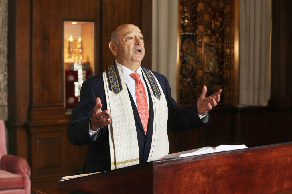 Hazzan Alberto Mizrahi | Anshe Emet Synagogue - Chicago's Conservative ...